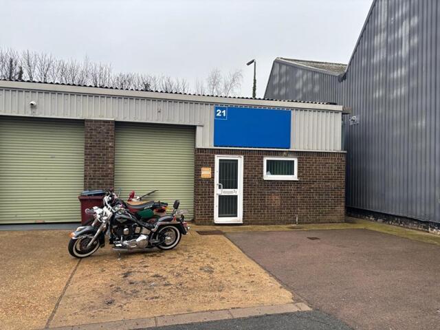 Industrial Letchworth Hertfordshire 101871115