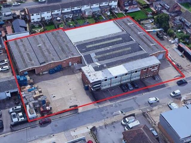 Industrial London Colney Hertfordshire 100786767