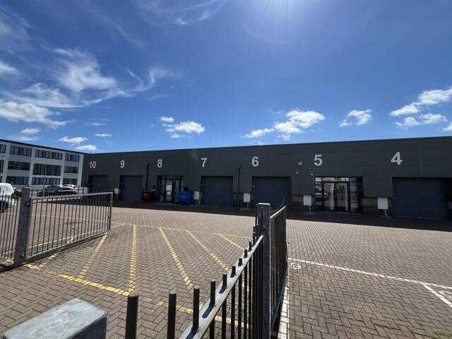 Industrial Welwyn Garden City Hertfordshire LS101606936