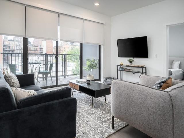 Industry Cincinnati 1 Bedroom Apartment for Rent at 1118 Sycamore St, Cincinnati, OH 45202 Central Business District