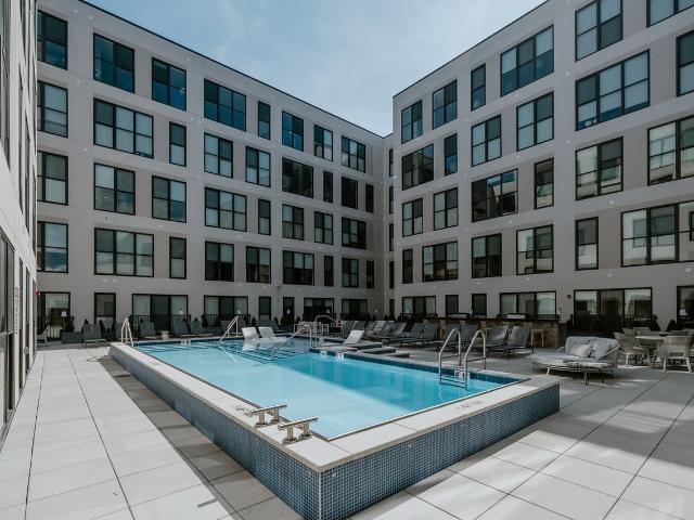 Industry Cincinnati 1 Bedroom Apartment for Rent at 1118 Sycamore St, Cincinnati, OH 45202 Central Business District