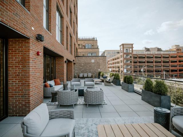 Industry Cincinnati 1 Bedroom Apartment for Rent at 1118 Sycamore St, Cincinnati, OH 45202 Central Business District