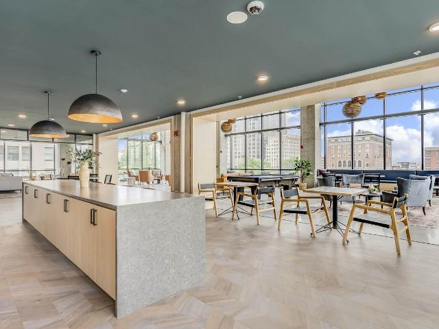 Industry Indianapolis 1 Bedroom Apartment for Rent at 421 N Pennsylvania St, Indianapolis, IN 46204 Downtown Indianapolis