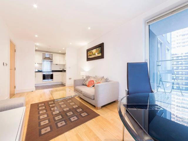 Indescon Square, Canary Wharf E14, 1 bed flat to rent, £1,950 pcm | PrimeLocation