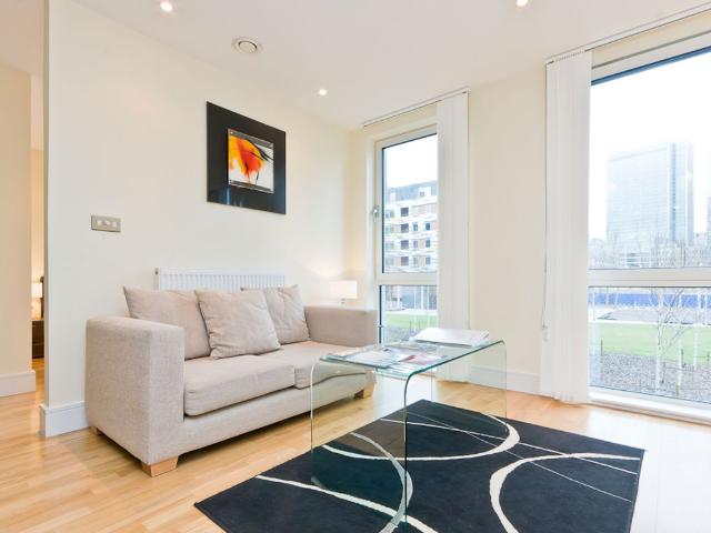 Indescon Square, Canary Wharf E14, Studio to rent, £1,850 pcm | PrimeLocation