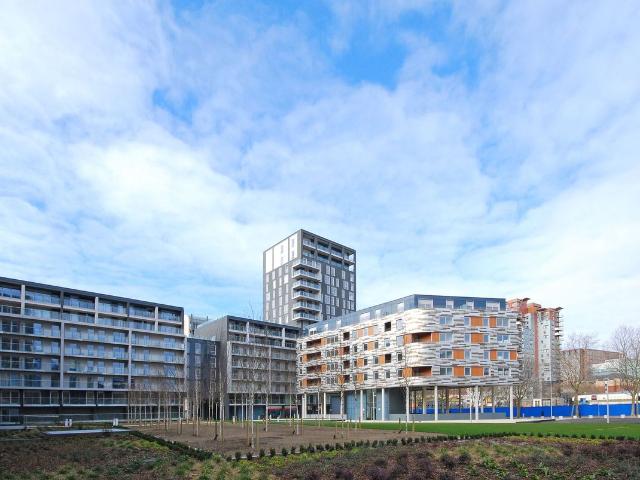 Indescon Square, Canary Wharf, London E14, 3 bed flat to rent, £4,200 pcm | PrimeLocation