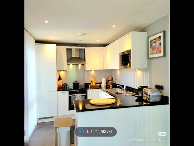 Indescon Square, London E14, 3 bed flat to rent, £3,300 pcm | PrimeLocation