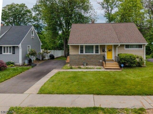 Independence Dr, Roselle, Home For Sale