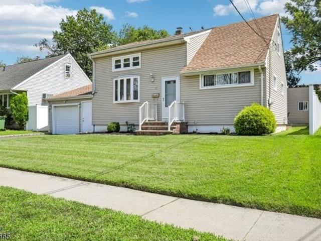 Independence Dr, Roselle, Home For Sale