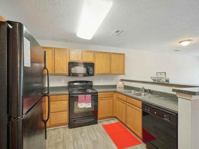 Independence Park 2 Bedroom Apartment for Rent at 215 William Penn Plz, Durham, NC 27704