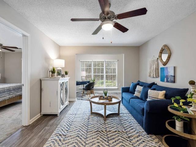 Independence Park 3 Bedroom Apartment for Rent at 215 William Penn Plz, Durham, NC 27704
