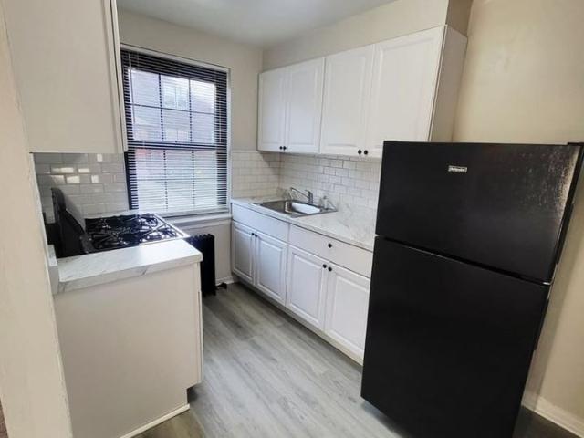 Independence Village 1 Bedroom Apartment for Rent at 3255 Crescent Dr, Camden, NJ 08104 Fairview