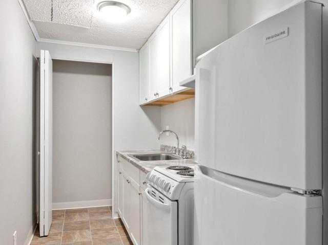 Independence Village, Reynoldsburg, OH 2 Bedroom Apartment for Rent at 2760 Flag Ln, Columbus, OH 43068 Independence Village