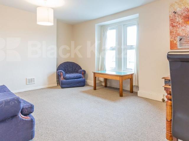 Inderwick Road, Crouch End N8, 1 bed flat to rent, £1,582 pcm | PrimeLocation
