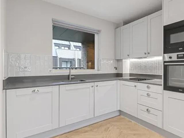 India Way, London, NW7 1TX, United Kingdom | 1 bed apartment for rent #137644475 | Rentberry