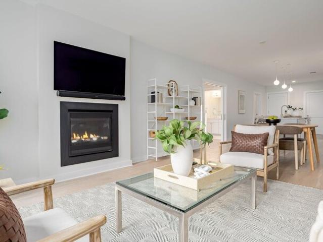 India St Apt,portland, Condo For Sale