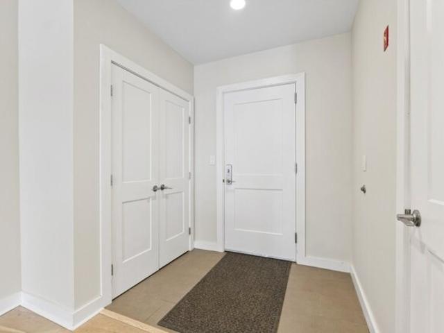 India St Apt,portland, Condo For Sale
