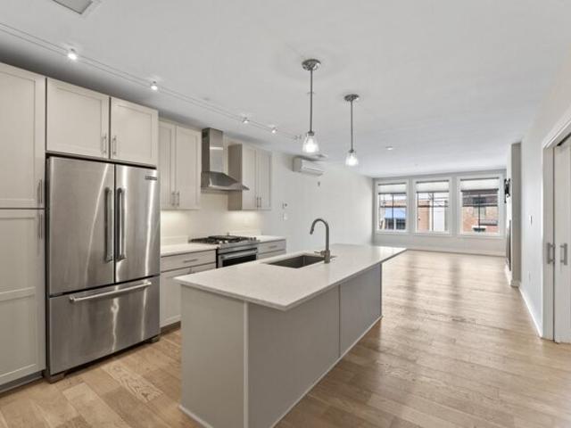 India St Apt,portland, Condo For Sale