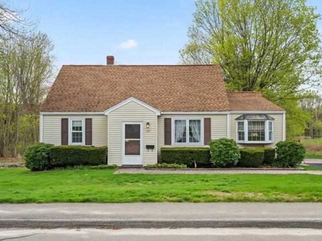 Indian Hill Rd, Worcester, Home For Sale