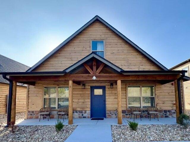 Indian Summer Ln, Branson, Condo For Sale