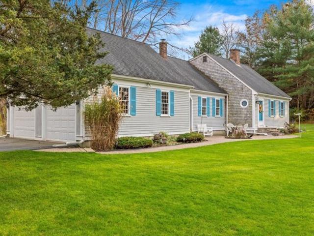 Indian Pond Rd, Kingston, Home For Sale