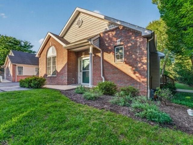 Indian Plantation St, Raritan, Home For Sale
