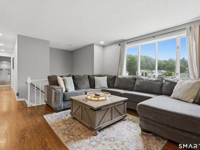 Indiana St, Bristol, Home For Sale