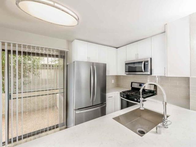 Indie Collection 2 Bedroom Apartment for Rent at 1435 Stanley Ave, Glendale, CA 91206 Citrus Grove