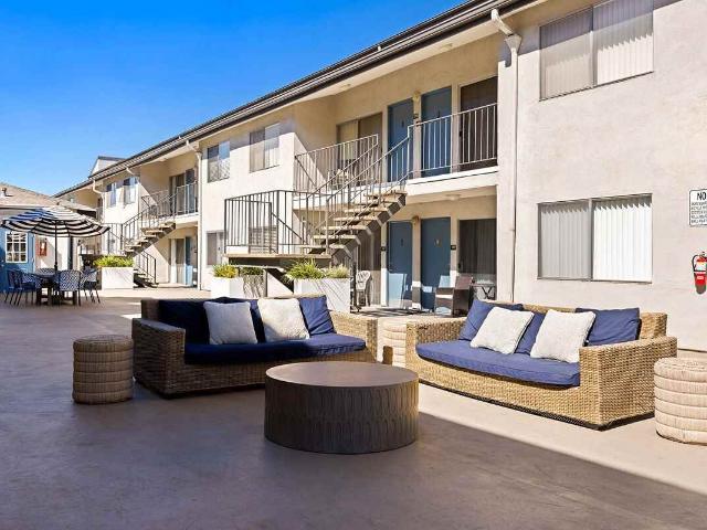 Indie Collection 2 Bedroom Apartment for Rent at 1435 Stanley Ave, Glendale, CA 91206 Citrus Grove