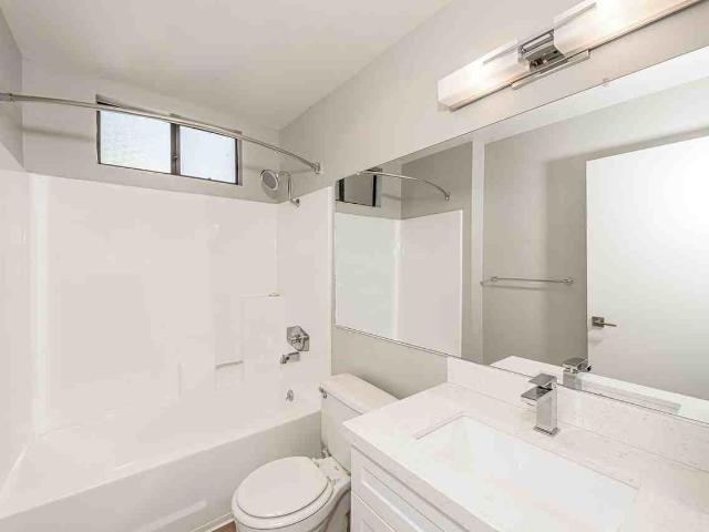 Indie Collection 3 Bedroom Apartment for Rent at 1435 Stanley Ave, Glendale, CA 91206 Citrus Grove