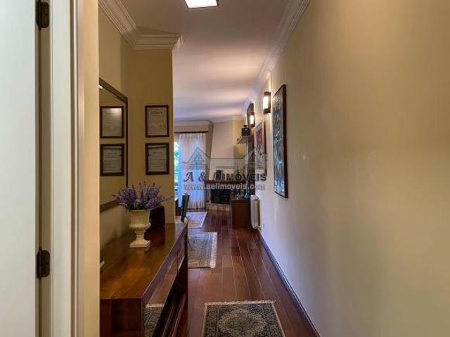 INDISPONIVEL | Apartamento Campos do Jordão Capivari 3 suítes