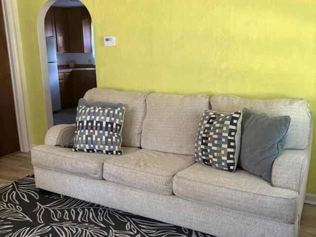 Individual Room for rent in fully furnished 2 Bed