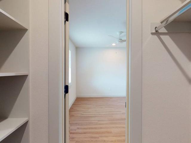 Inez at Bishop Ridge 2 Bedroom Apartment for Rent at 609 N Lancaster Ave, Dallas, TX 75203 Lake Cliff