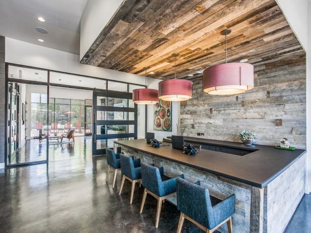Infinity on Yorktown 2 Bedroom Apartment for Rent at 660 Yorktown St, Dallas, TX 75208