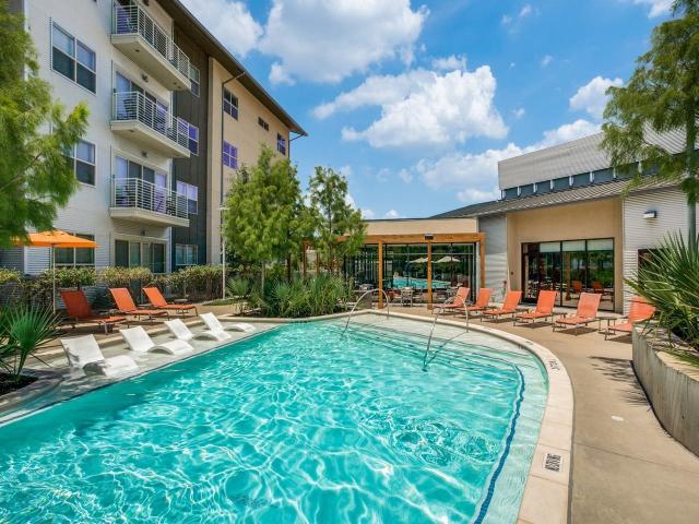 Infinity on Yorktown Studio Apartment for Rent at 660 Yorktown St, Dallas, TX 75208