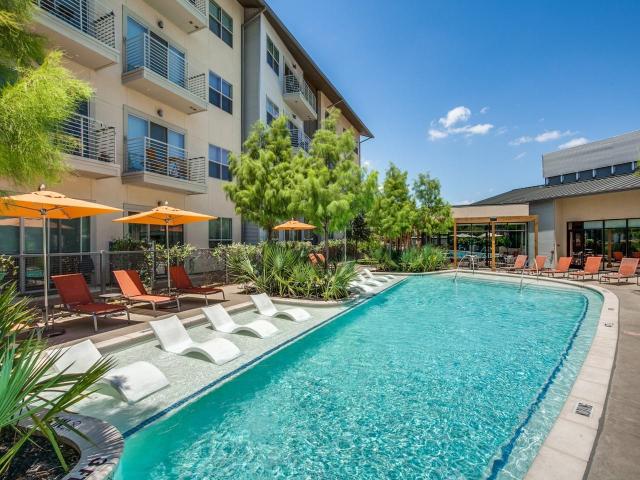 Infinity on Yorktown Studio Apartment for Rent at 660 Yorktown St, Dallas, TX 75208