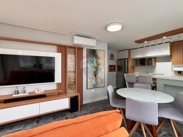 Infraestrutura de Resort Mobiliado e decorado com terraço e vista para o mar Vaga de garagem tri