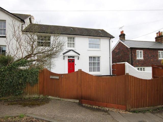 Ingleborough, Brighton Road, Lower. 4 bed house to rent £2,300 pcm £531 pw