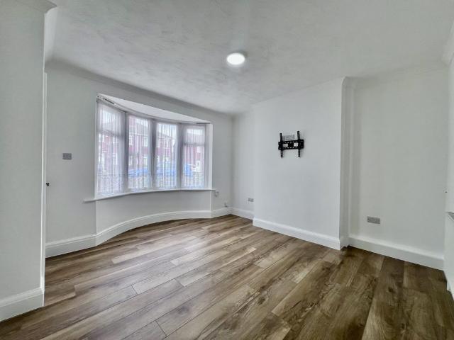 Ingleborough Drive, Doncaster, DN5