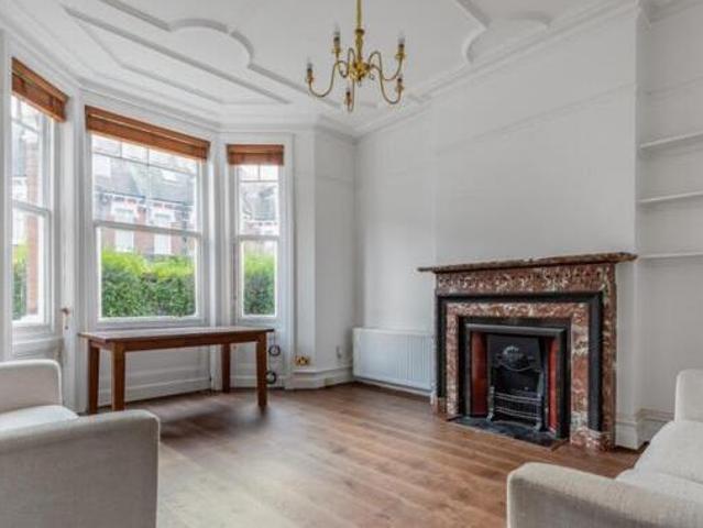Inglewood Road, West Hampstead, 2 Bedroom Flat