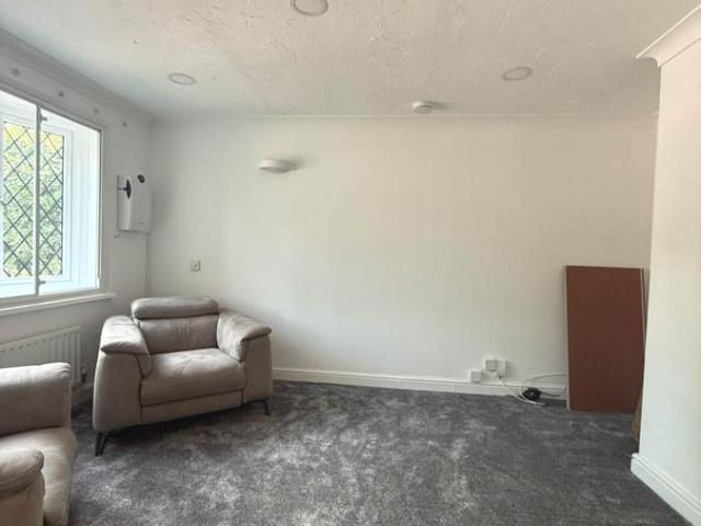 Inglrside, Coln Brook SL3, 6 bed detached house to rent, £4,800 pcm | PrimeLocation
