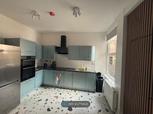 Ingoldsby Avenue, Manchester M13, Room to rent, £750 pcm | PrimeLocation