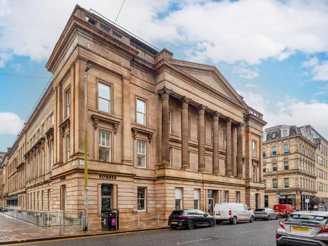 Ingram Street, Glasgow, Glasgow City 2 bed apartment to rent £1,595 pcm £368 pw