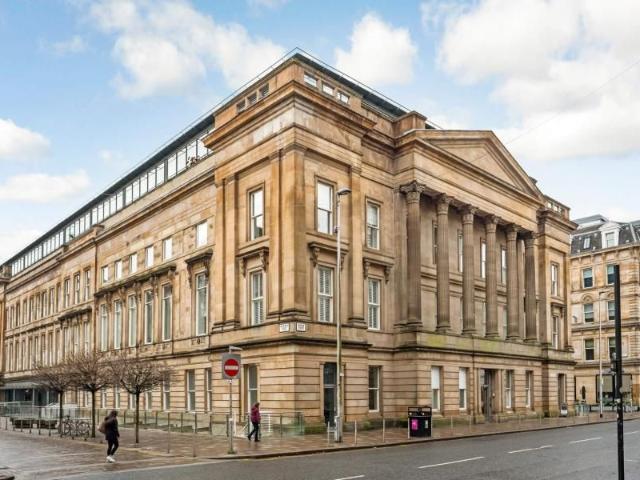 Ingram Street, Glasgow G1, 2 bed flat to rent, £1,700 pcm | PrimeLocation