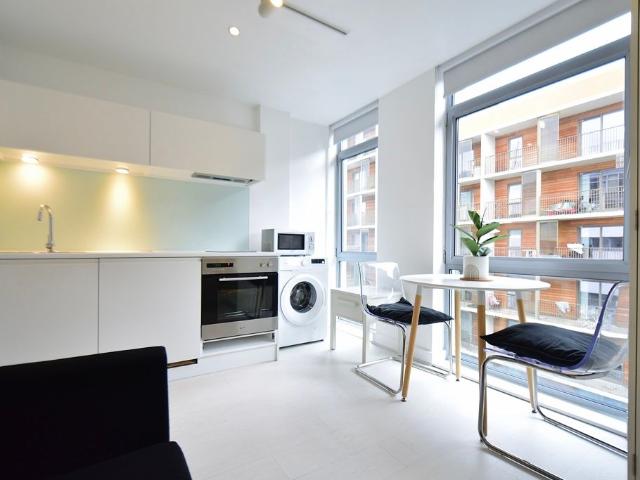 Ingram Street, Holbeck, Leeds LS11, 1 bed flat to rent, £715 pcm | PrimeLocation