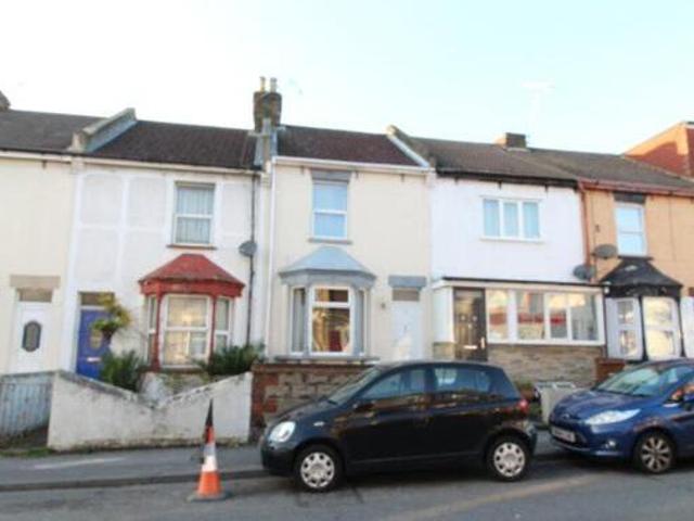 Ingram Road, Gillingham, 2 Bedroom Terraced