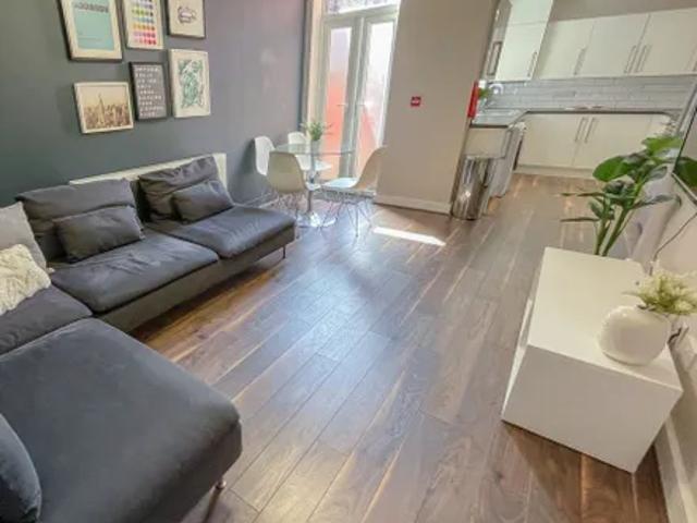 Ingrow Road, Liverpool, L6 9AJ, United Kingdom | 5 bed apartment for rent #165439897 | Rentberry