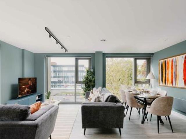 Inkwell Place, Birmingham, 3 Bedroom Apartment