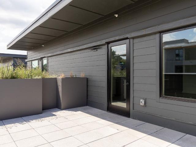 Inkwell 2 Bedroom Apartment for Rent at 730 E 36th St, Charlotte, NC 28205 NoDa