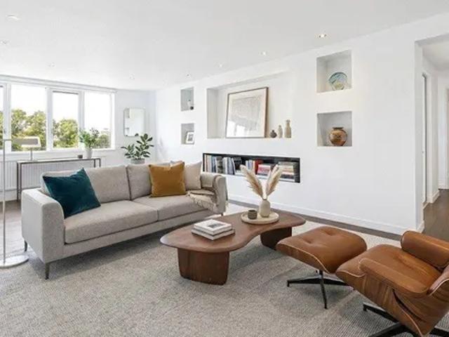 InPost, Wellington Road, London, NW8 9SL, United Kingdom | 2 bed house for rent #167453574 | Rentberry